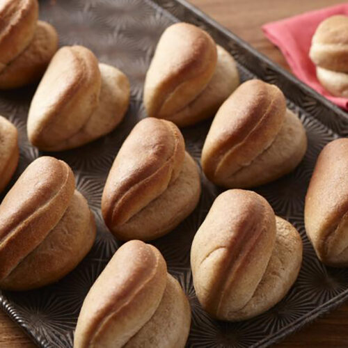 Old Fashioned Dinner Rolls - Bake Good